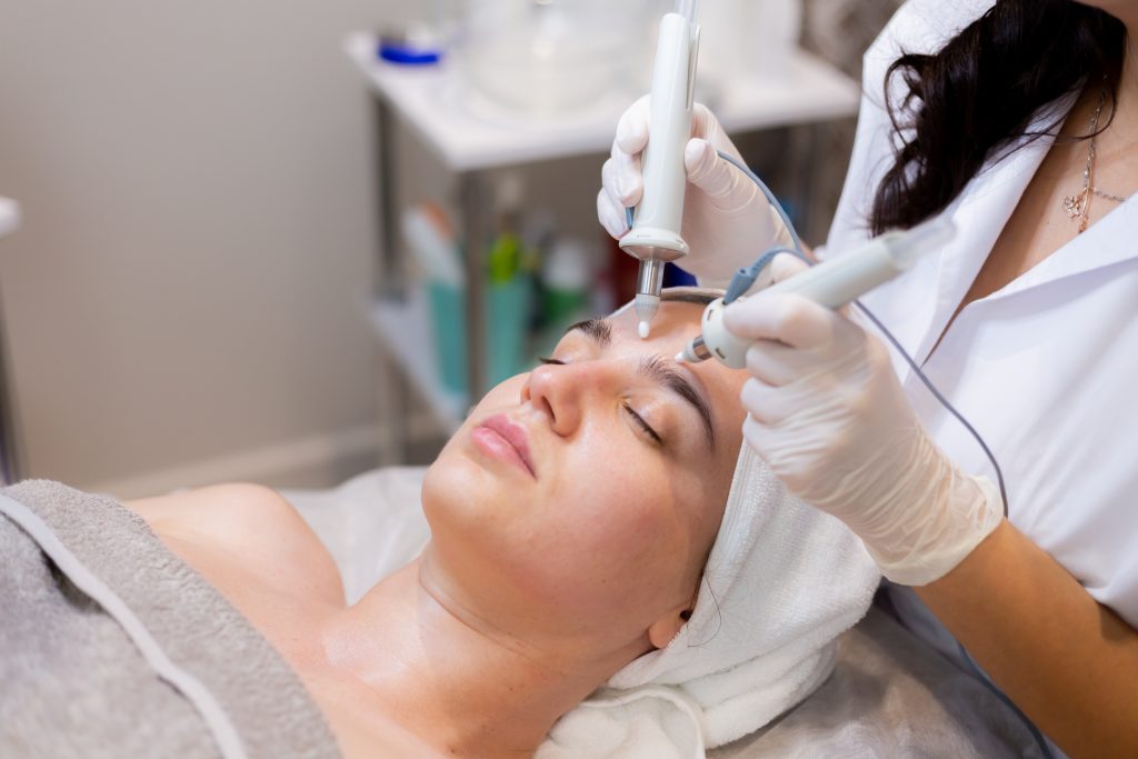 Risks and Side Effects of Cold Laser Therapy | Lasting Impressions Laser